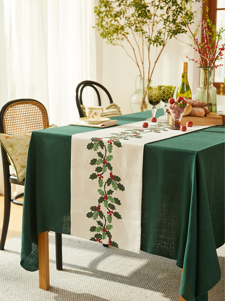 Holly Berry Table Runner – NabisFabric