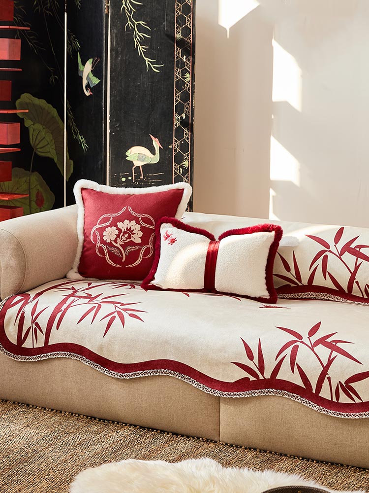 Curved Washable Red Fabric Bamboo Printed Loveseat Nice Sofa Cover ...